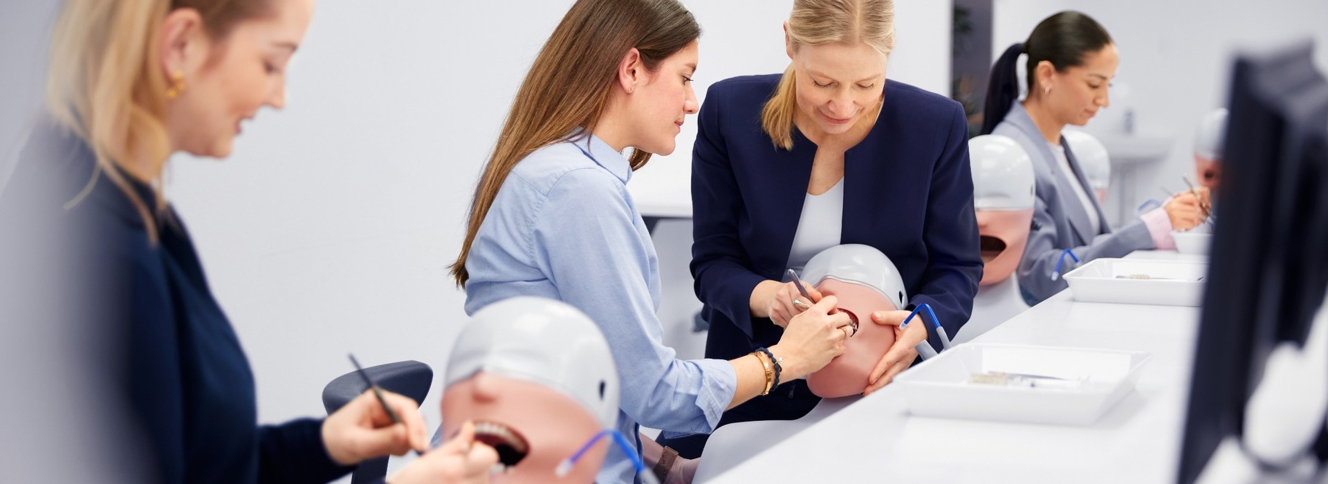 ZFZ Stuttgart – Fortbildungen und Weiterbildungen für Zahnärzte und mehr